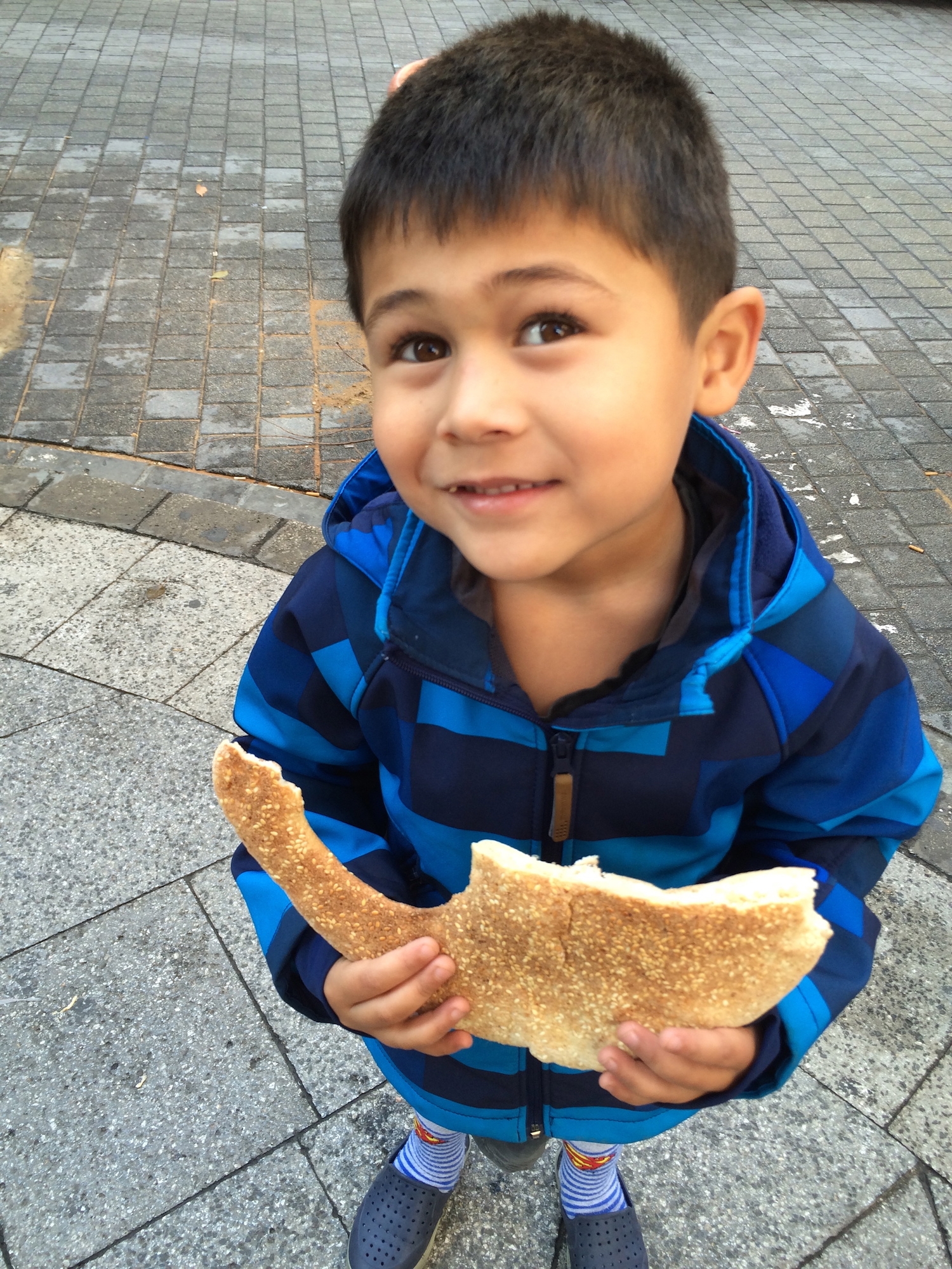 Lebanese Street Food Guide: The Kaak Bread - Pint Size Gourmets